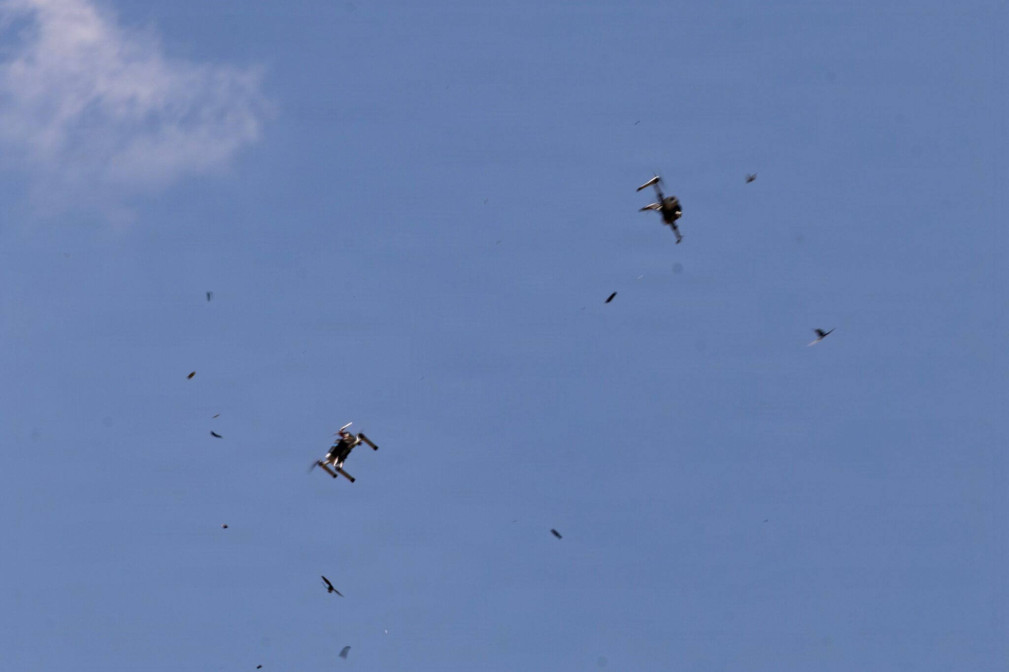 Pentagon Backs AI Counter-Drone Startup with $500 Million Deal - News ...